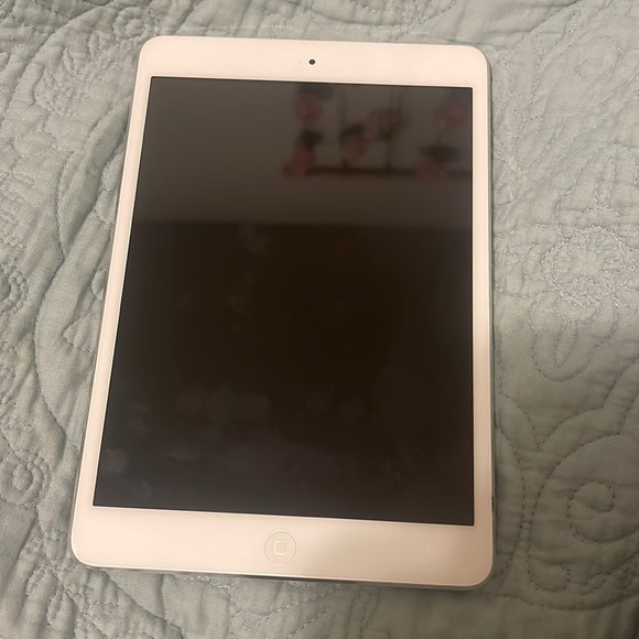 Apple | Tablets & Accessories | Ipad Minifirst Generation | Poshmark